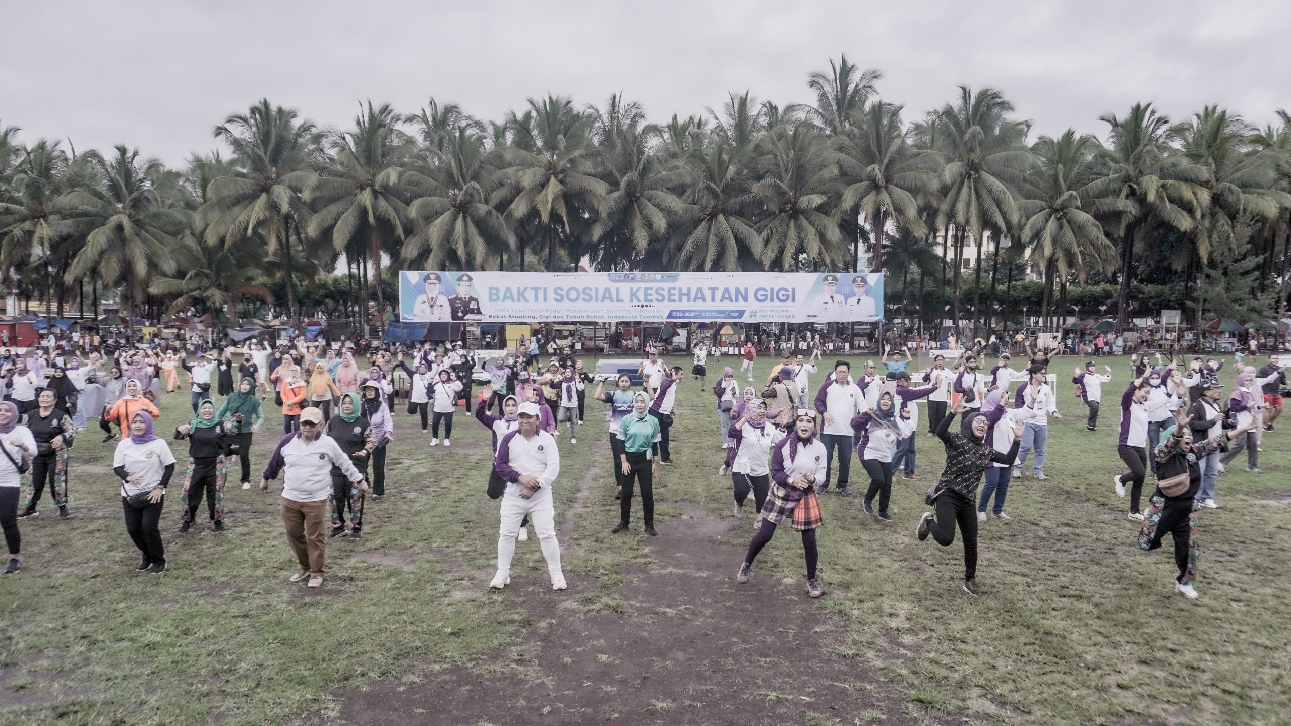 Ribuan Warga Jember Ikuti Baksos PDGI Jatim – Pemkab Jember